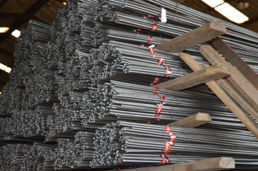 Marché du fer à béton au Bénin : du fake dans nos murs - Africaho